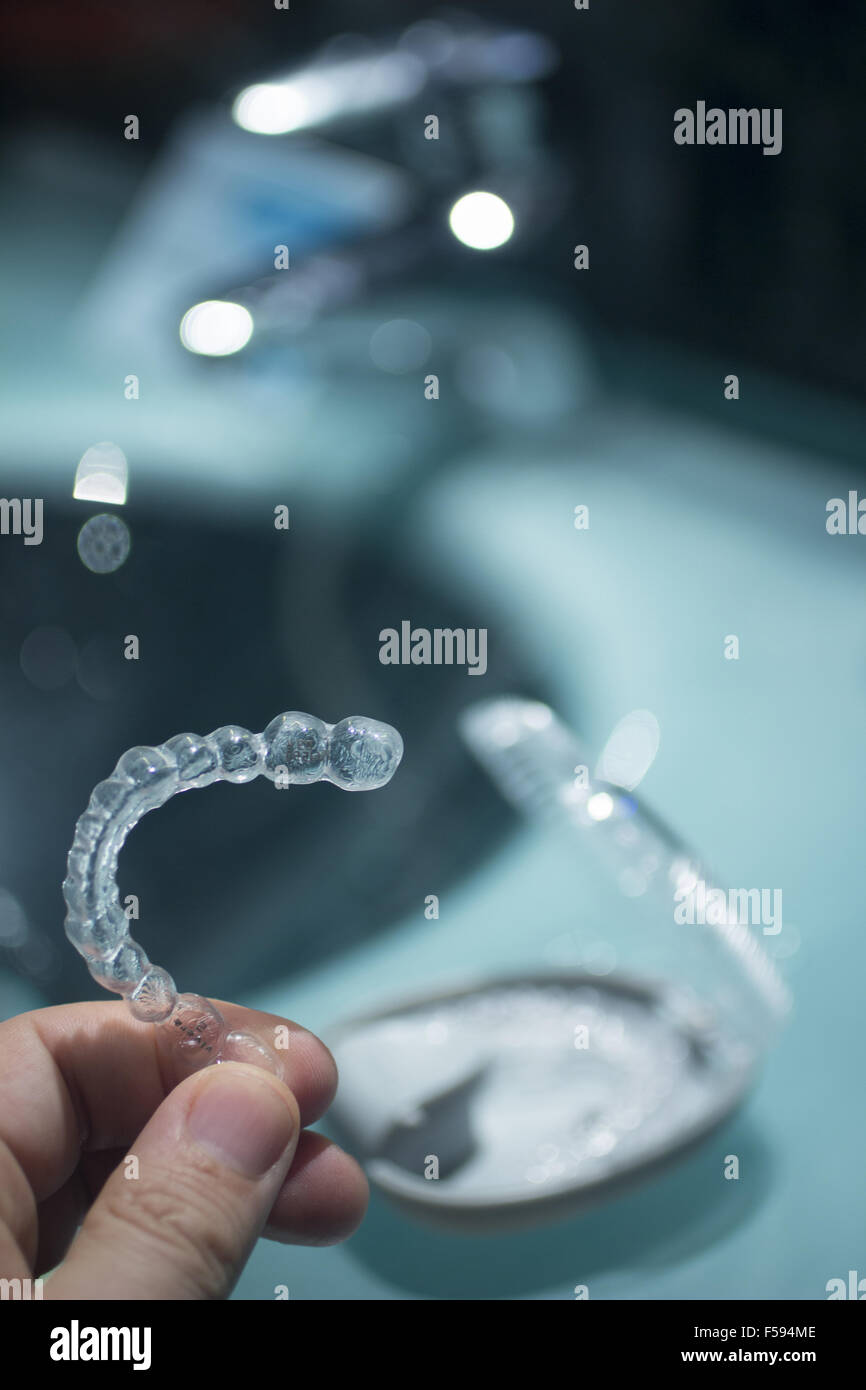 Invisible dental teeth brackets tooth plastic braces and case photo ...