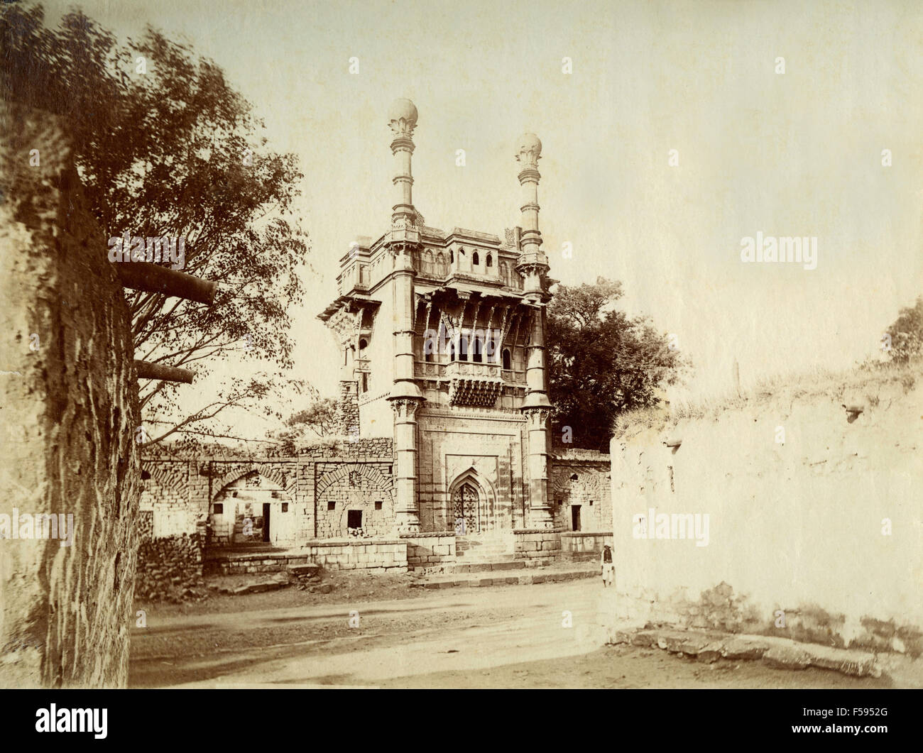 Mehtar Mahal, Bijapur, India Stock Photo - Alamy