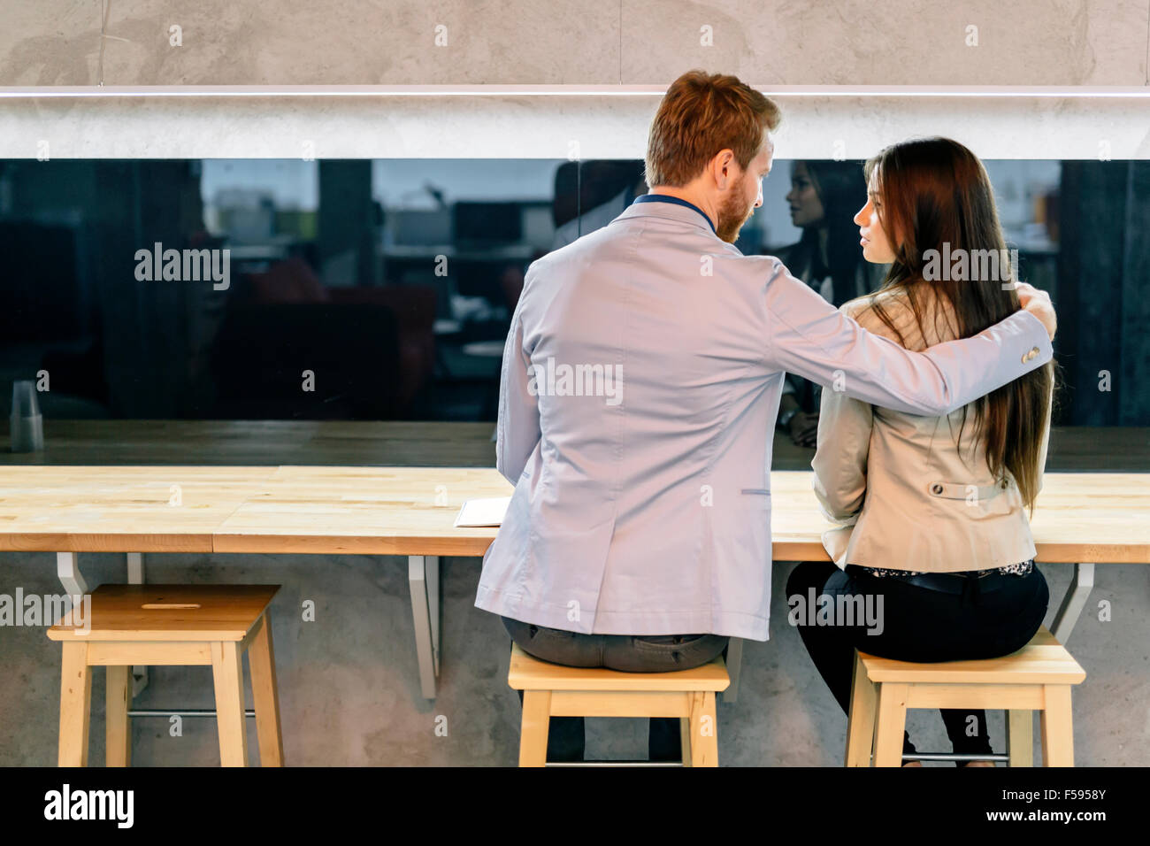 People hug hi-res stock photography and images - Alamy