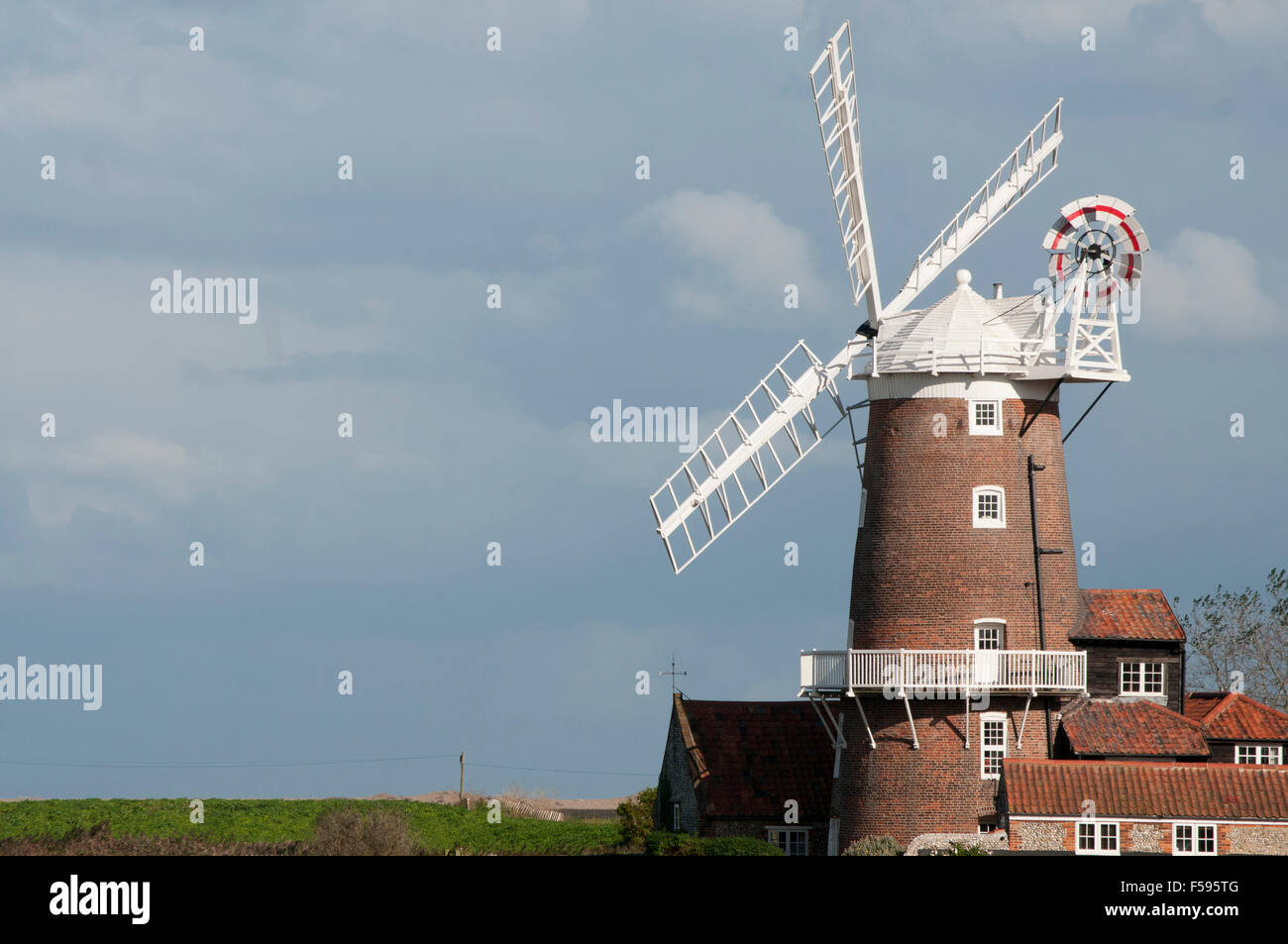 Marsh mill windmill hi-res stock photography and images - Alamy