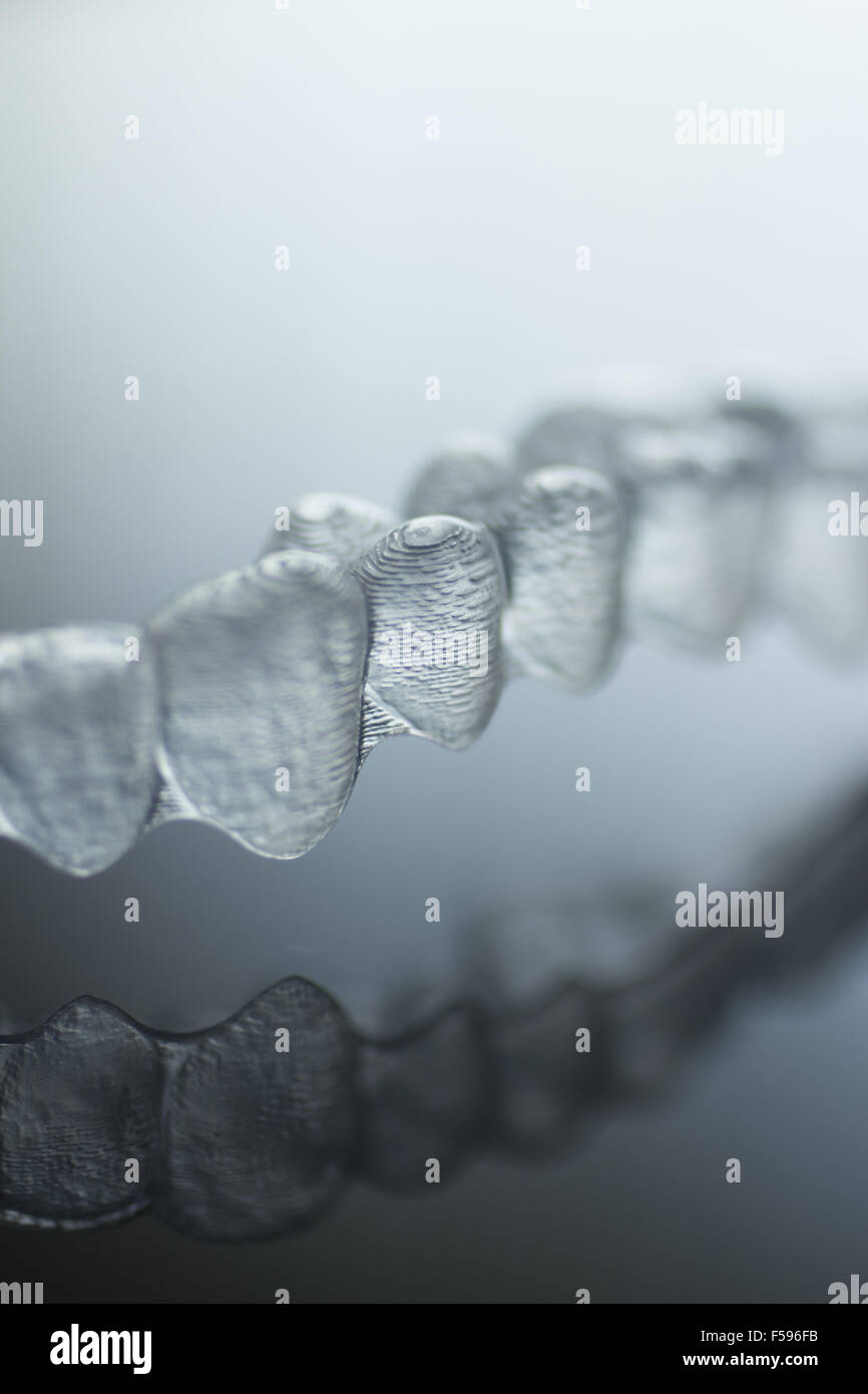 Invisible Invisalign plastic dental teeth brackets tooth braces ...