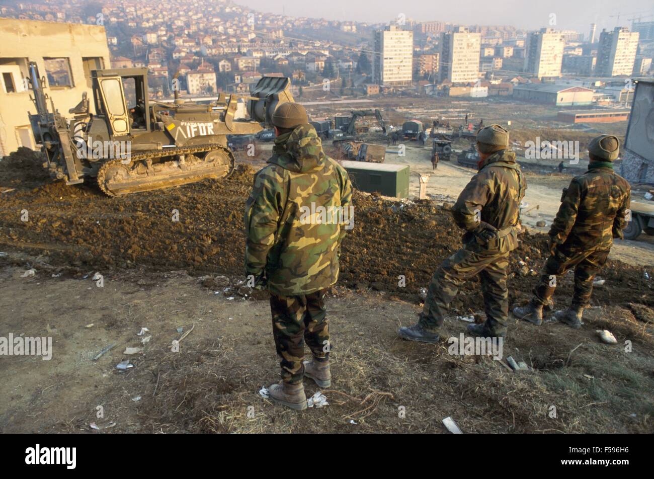 NATO intervention in Bosnia-Herzegovina after Dayton Accords, Italian ...