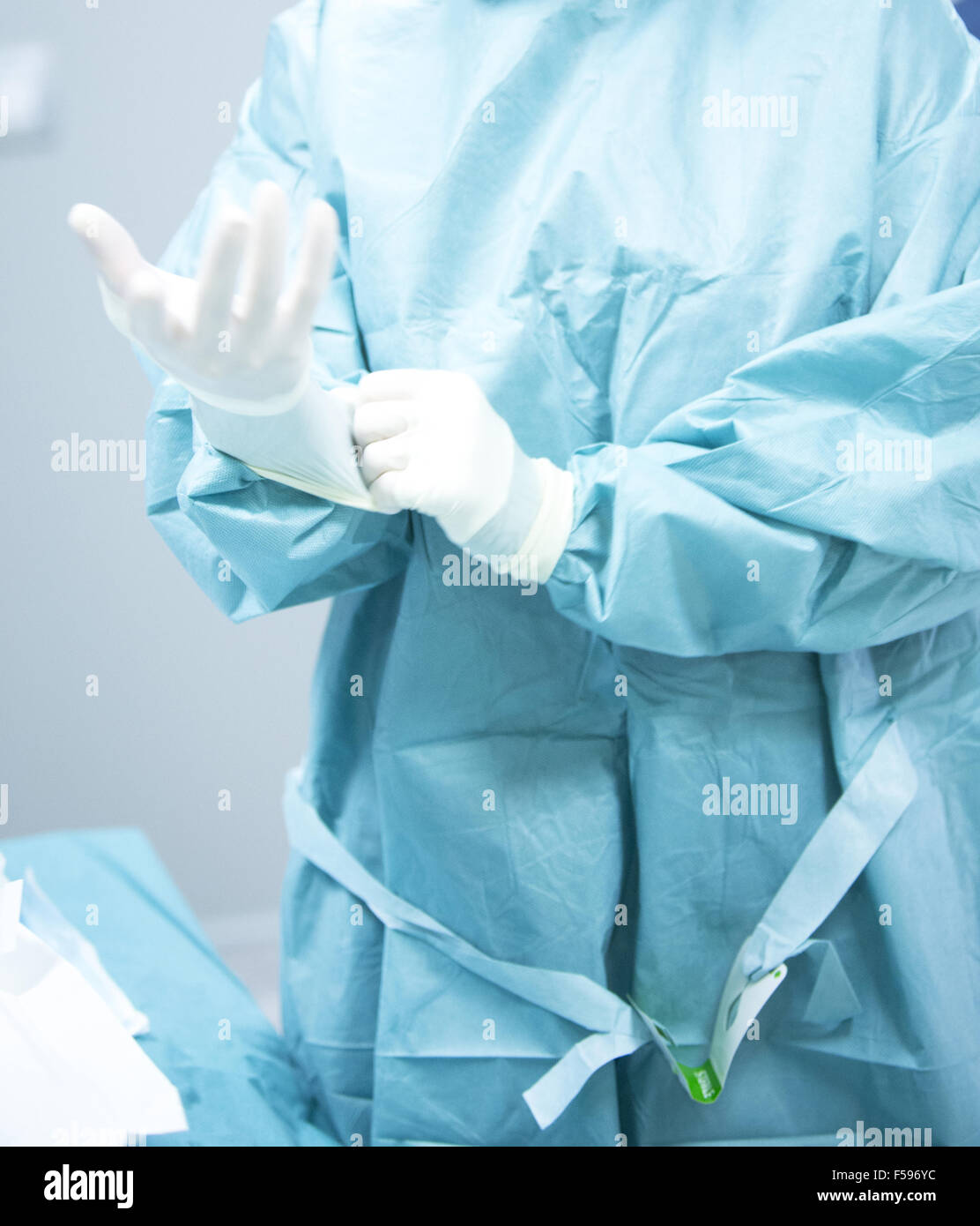 Traumatology orthopedic surgery hospital emergency operating room ...