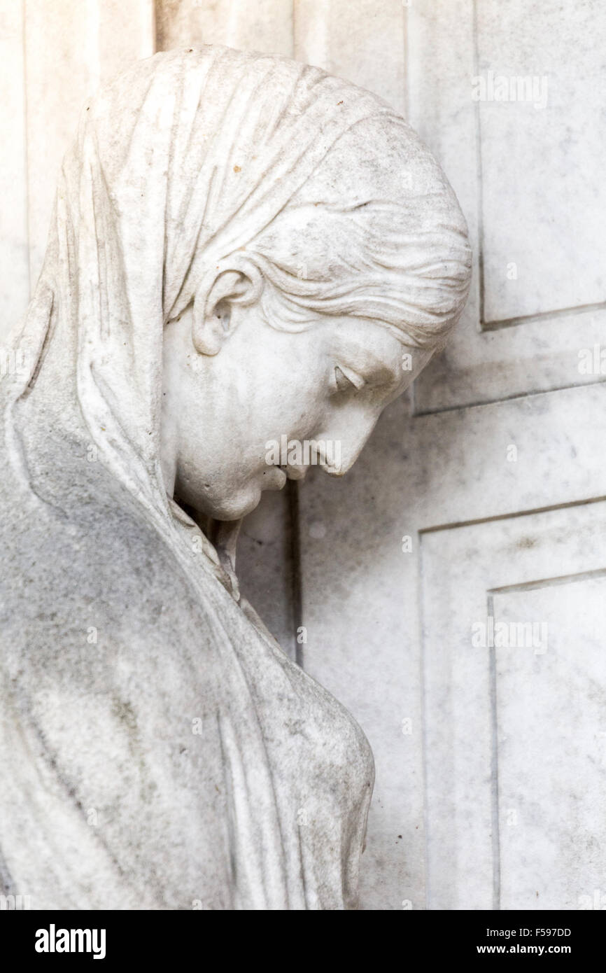 Marble sculpture of a very sad woman hi-res stock photography and ...