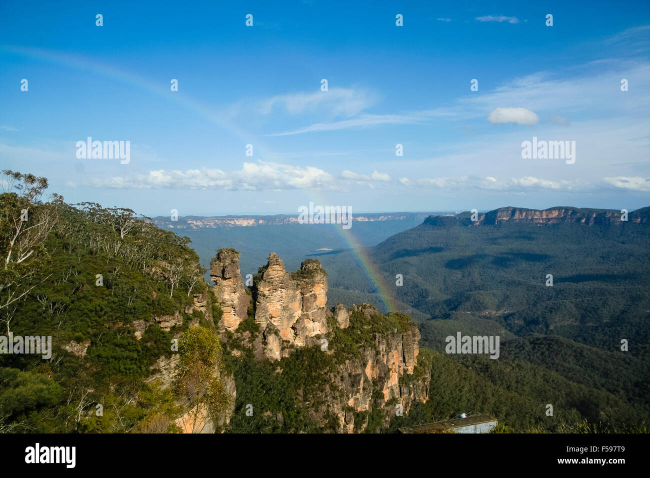 Blue Mountains, Australia. A rainbow over the scenery of the Blue ...