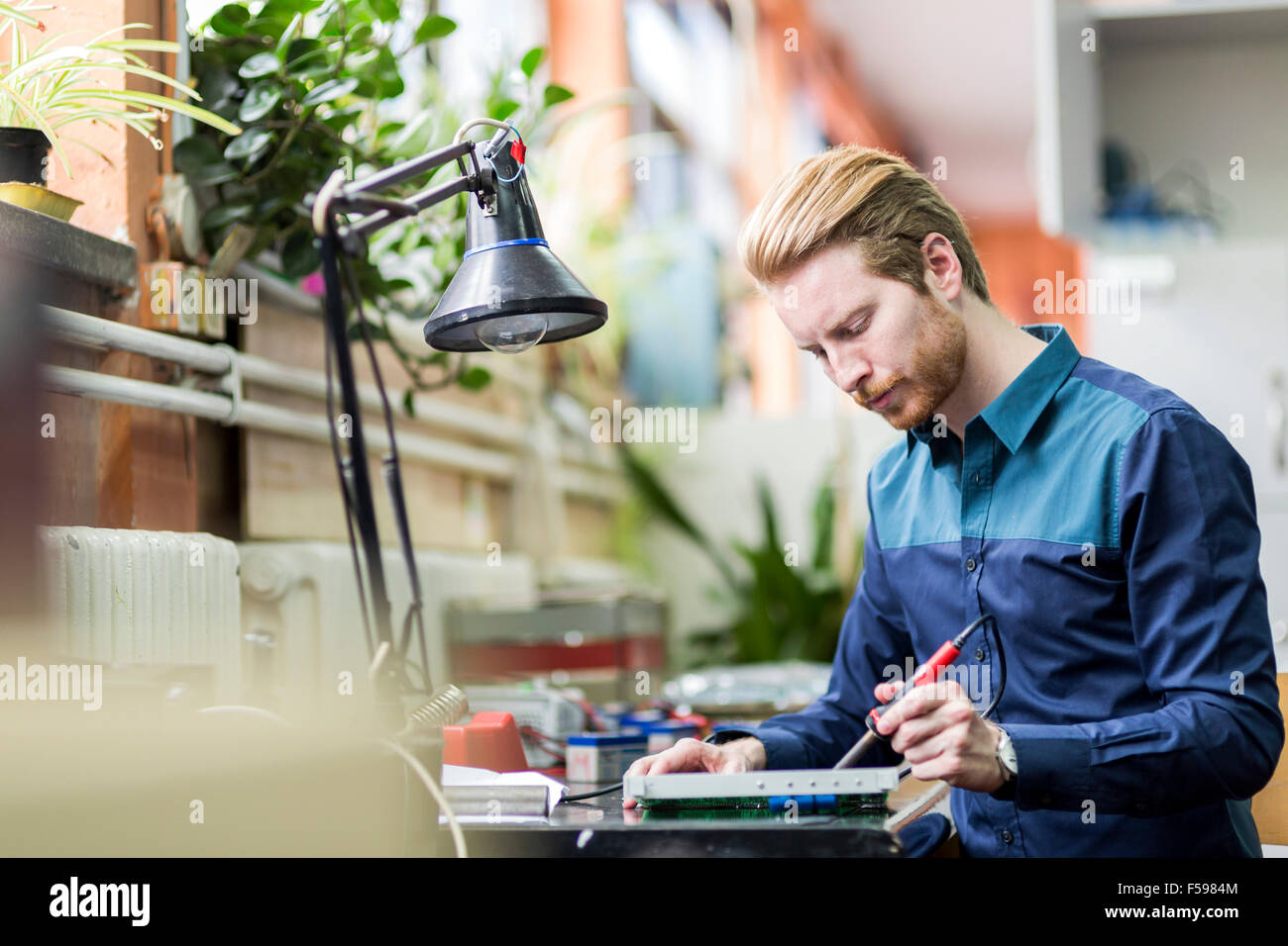 Soldering system hi-res stock photography and images - Alamy
