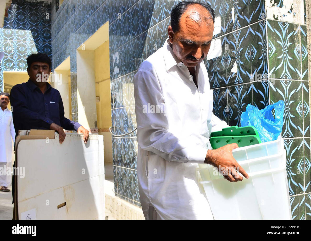 Presiding Officers and other election staff are receiving and shifting ...