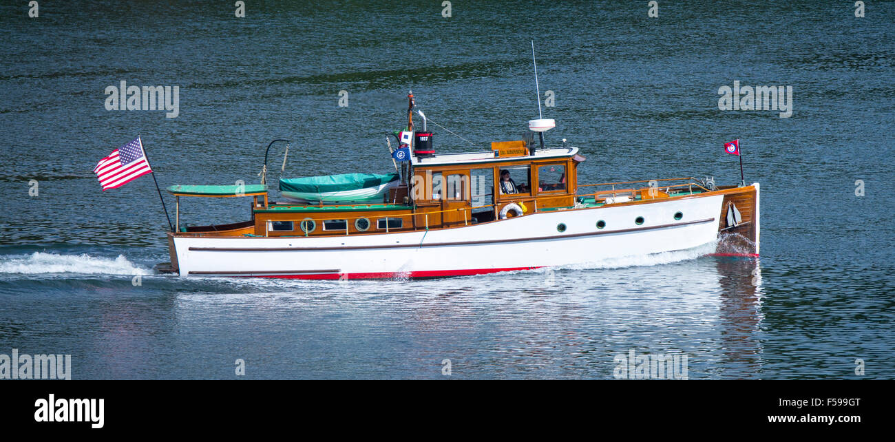 Old Cruiser Stock Photos & Old Cruiser Stock Images - Alamy