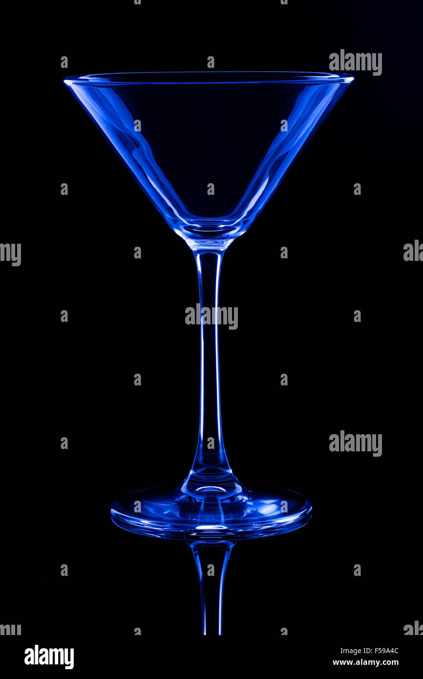 Blue cocktail black background hi-res stock photography and images - Alamy