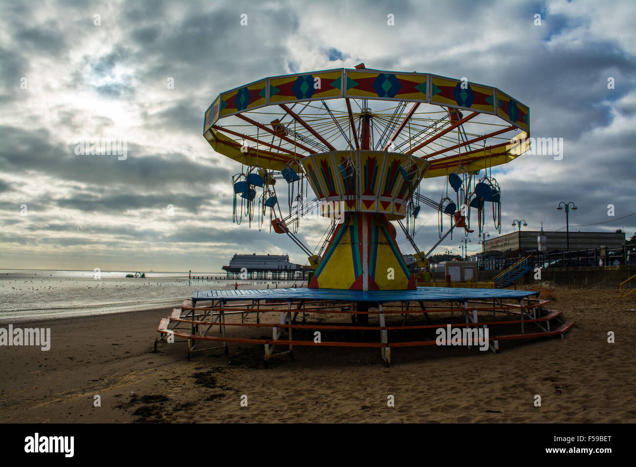 Funfair roundabout hi-res stock photography and images - Alamy