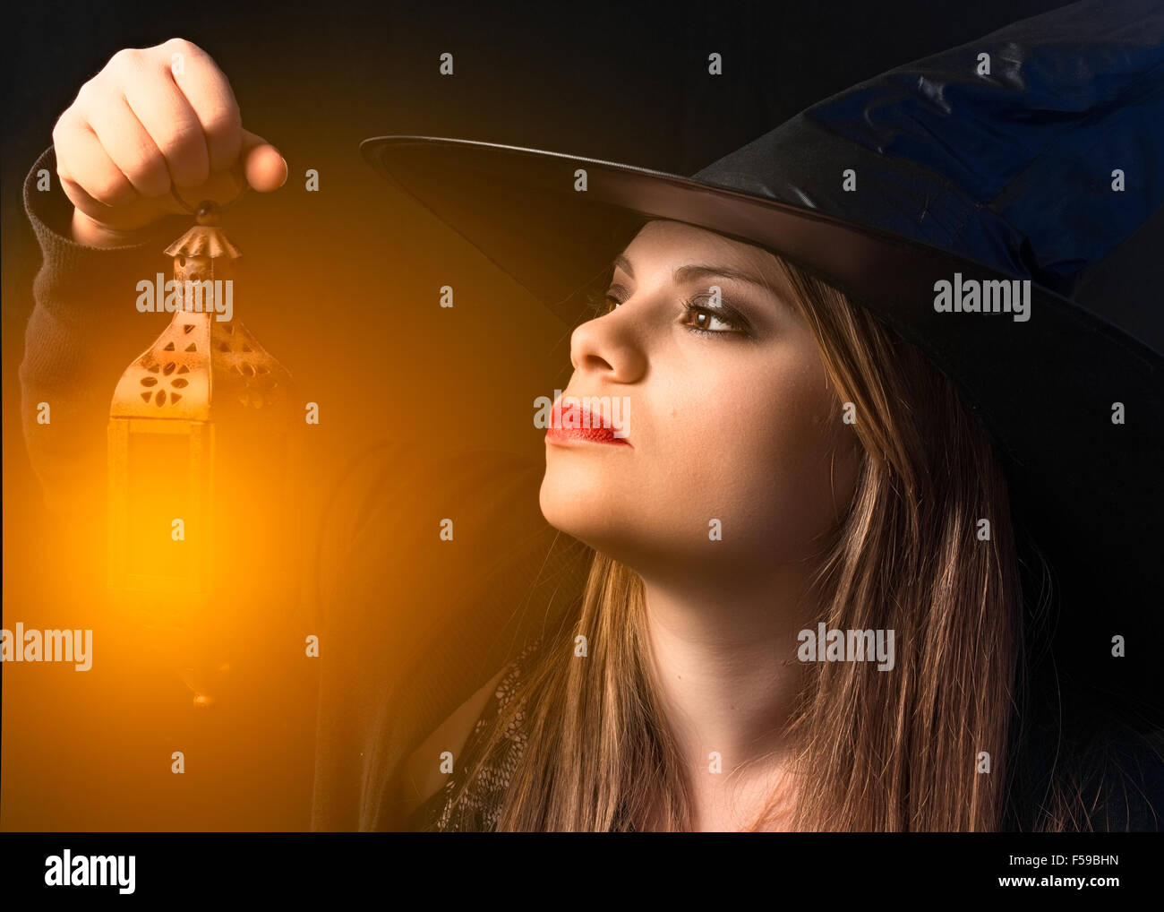 Fairy light halloween hi-res stock photography and images - Alamy