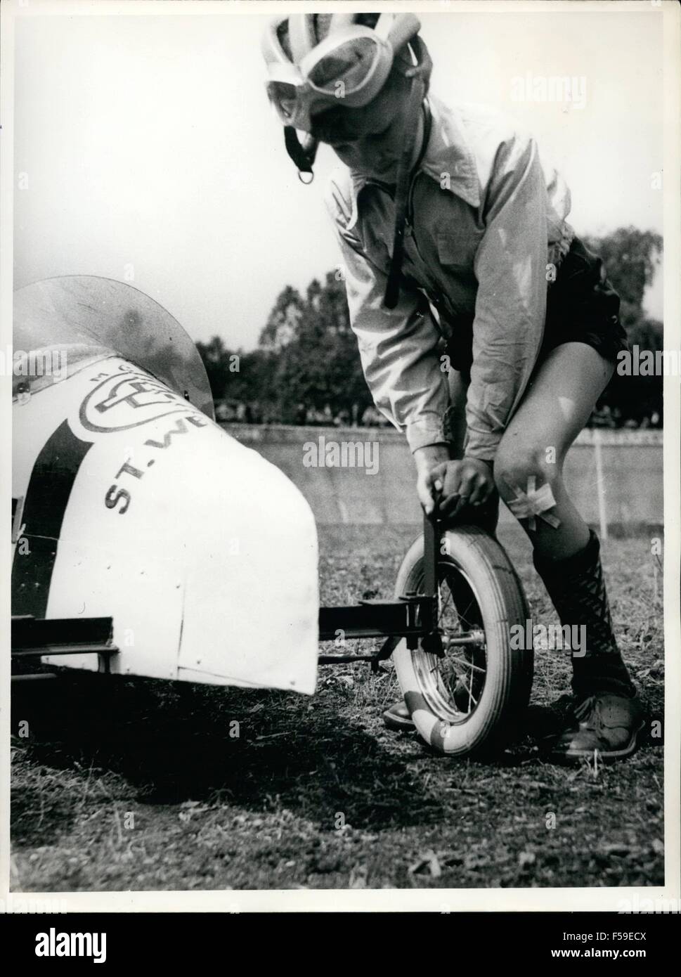 1952 - Roff Traub of St. Wendel once more checks the air-pressure of ...