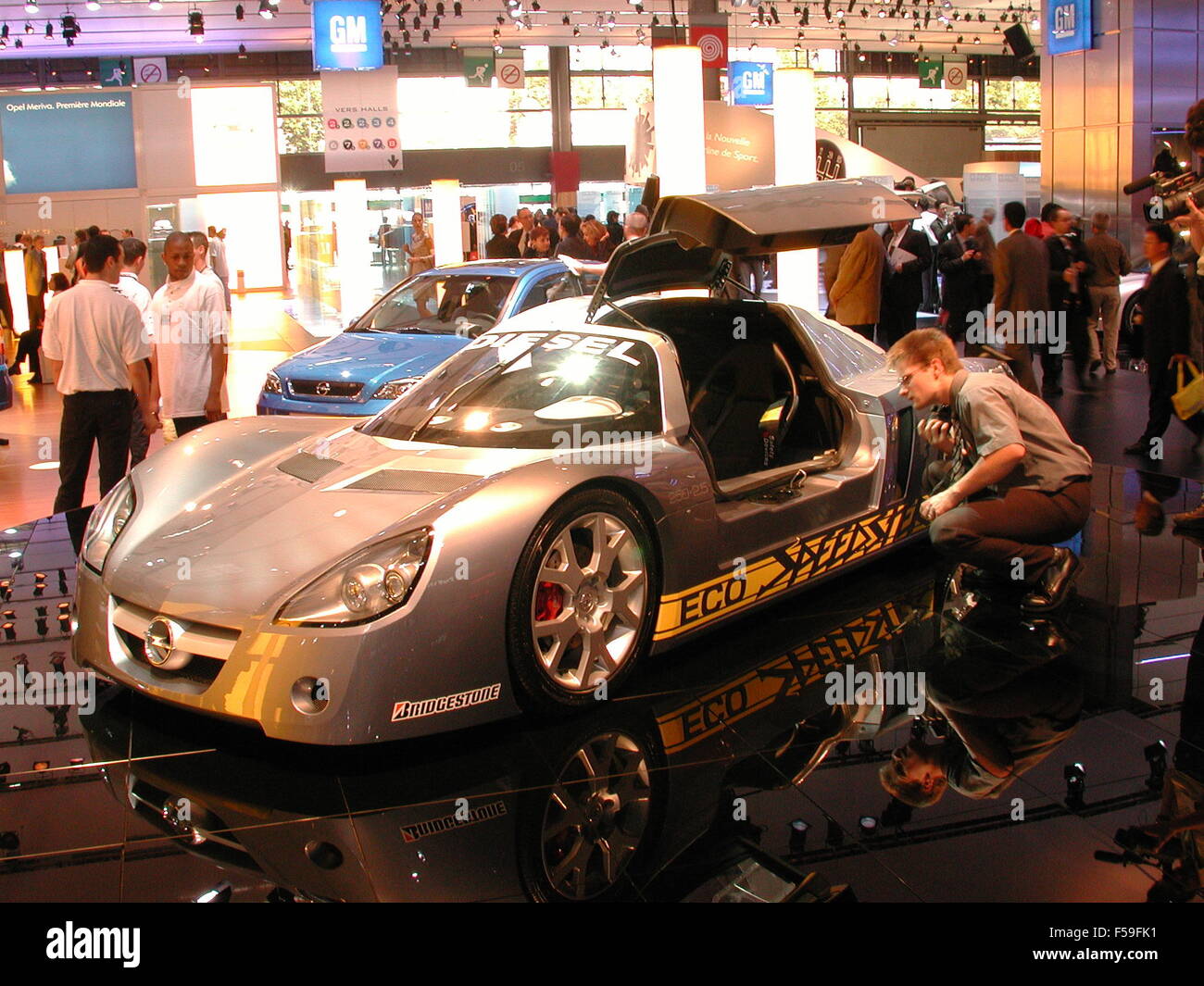Vauxhall concept car hi-res stock photography and images - Alamy