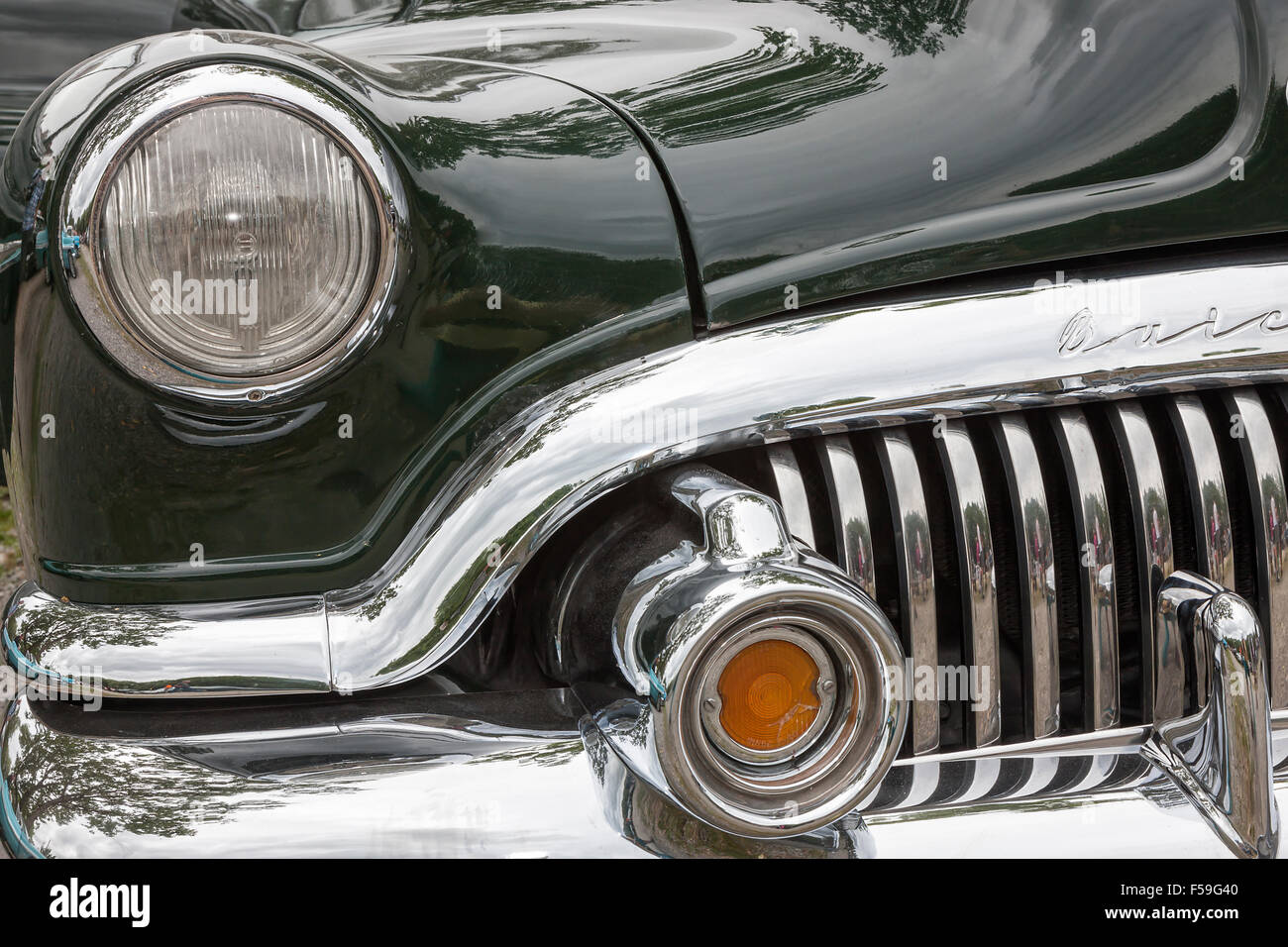 American vintage car, close-up of Buick front detail Stock Photo - Alamy