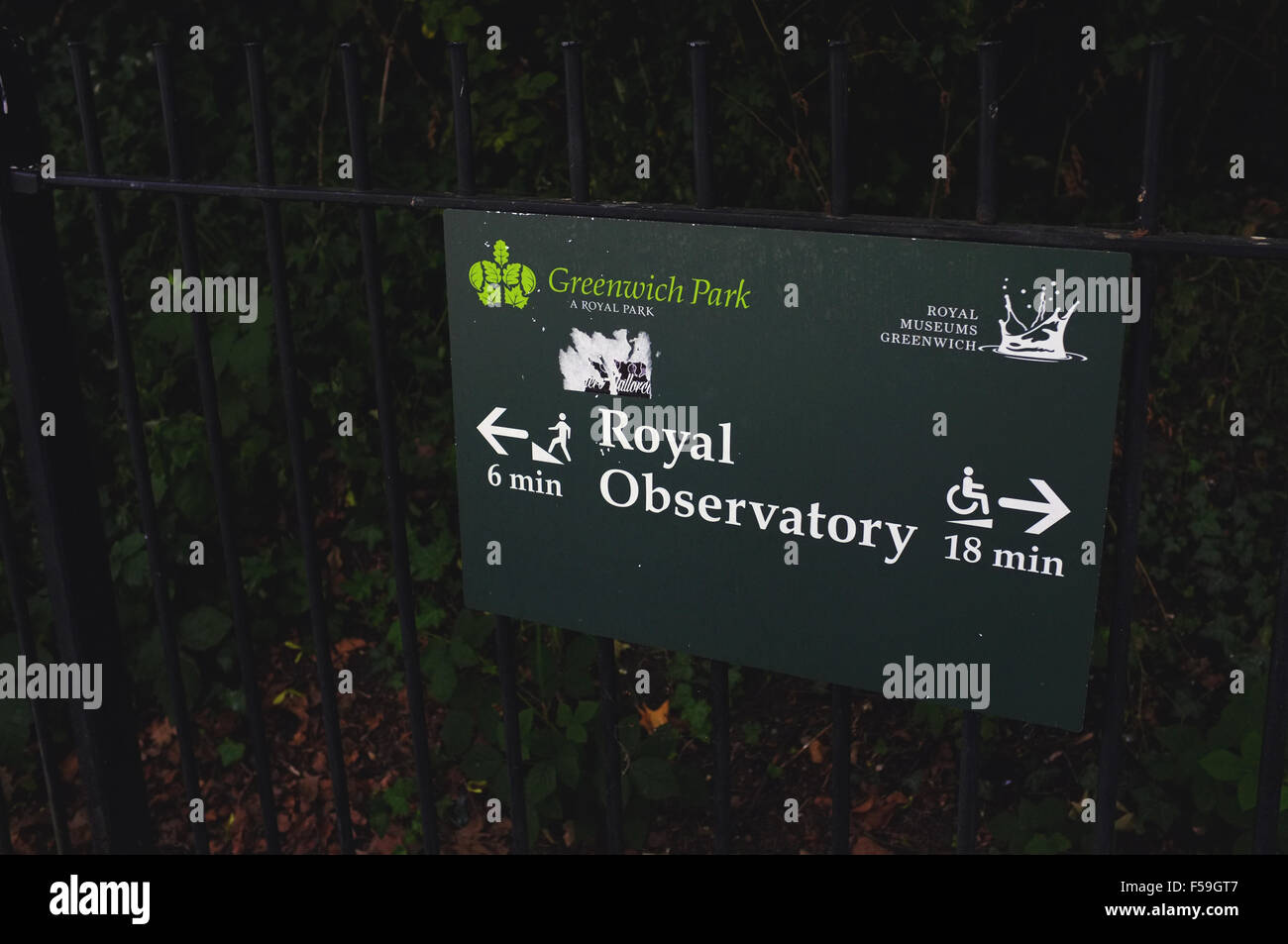 Royal observatory sign hi-res stock photography and images - Alamy