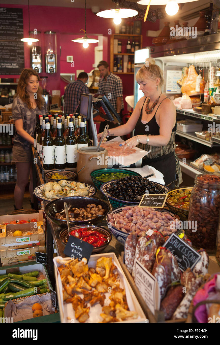 La bouche broadway market hi-res stock photography and images - Alamy