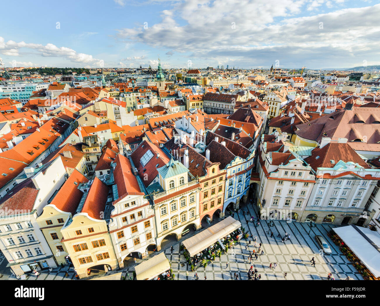 Red house roofs hi-res stock photography and images - Alamy