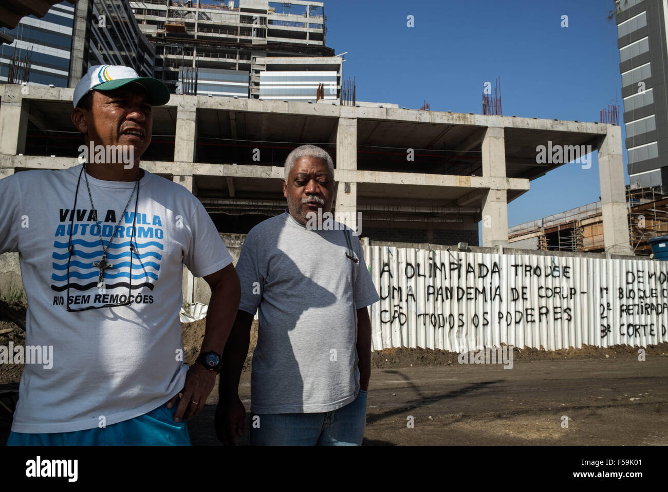 Olympics brazil 2016 slums hi-res stock photography and images - Alamy