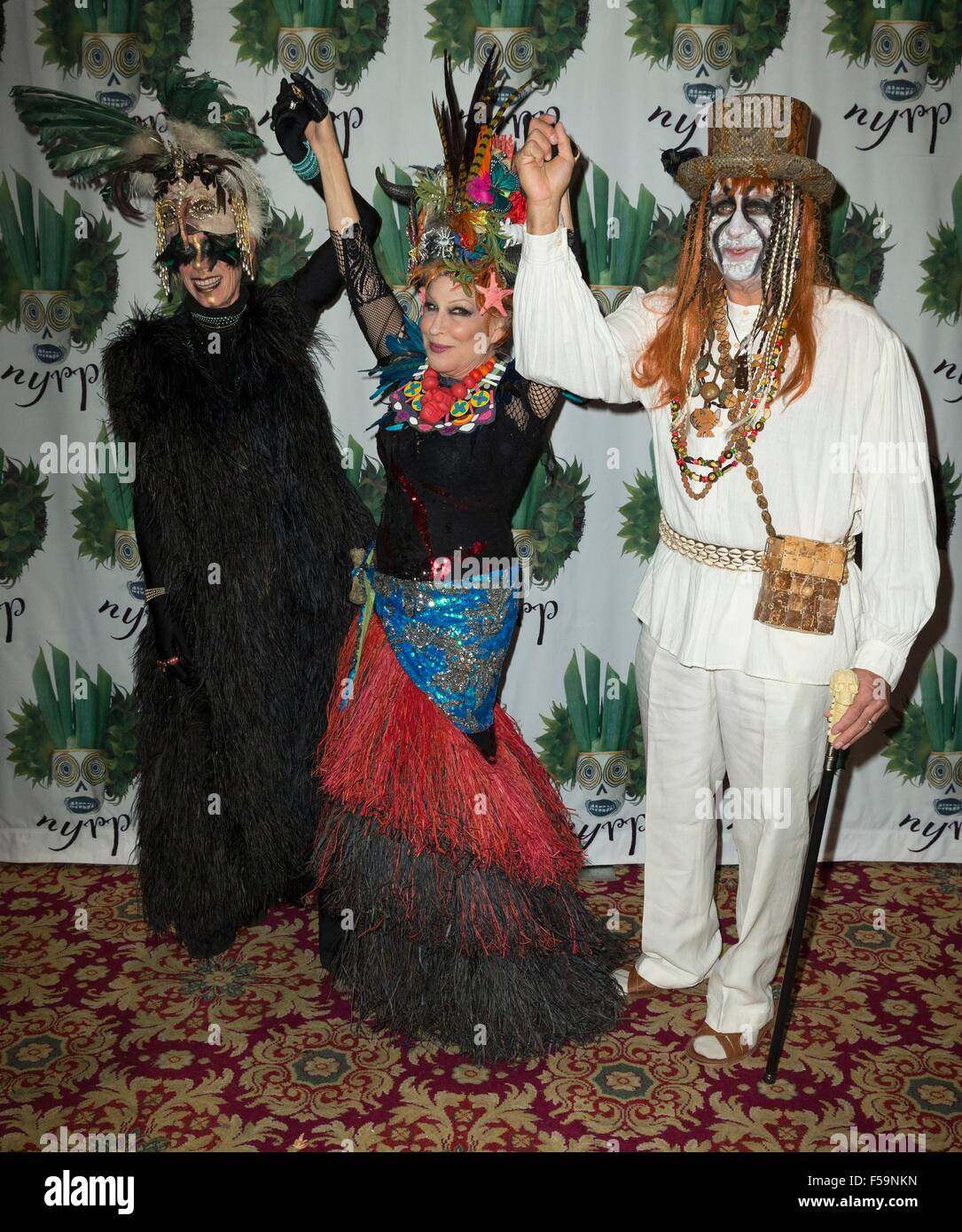 New York, NY, USA. 30th Oct, 2015. Sheryl Tishman, Bette Midler, Dan ...