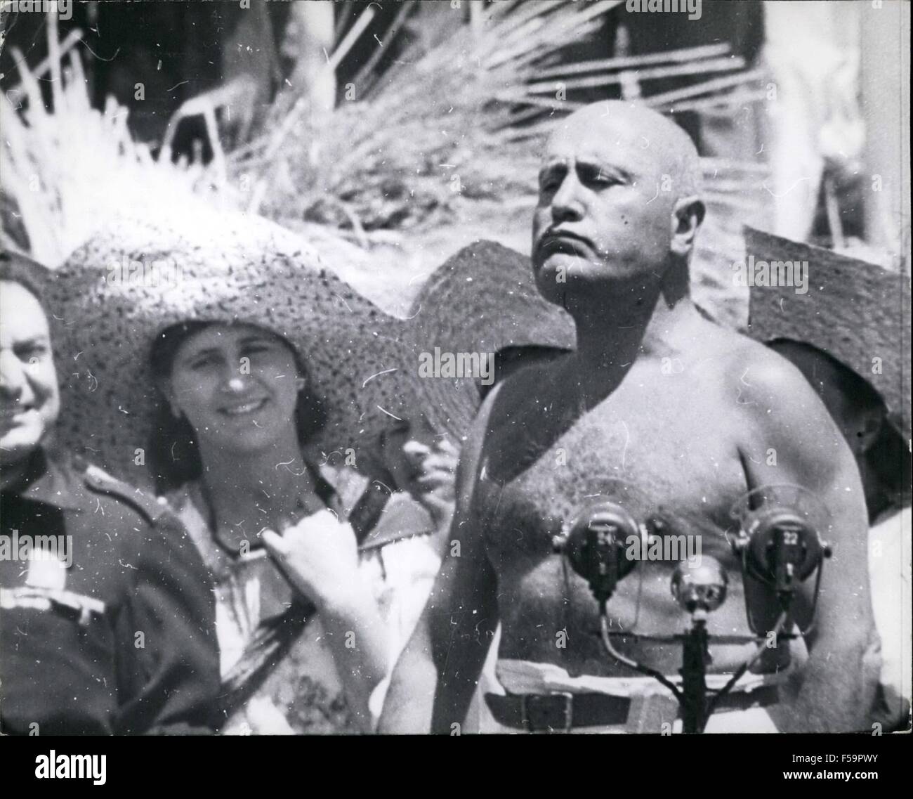 Mussolini pictures hi-res stock photography and images - Alamy