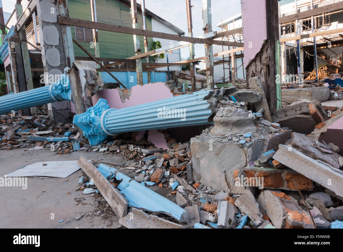 Run Down Concrete Building High Resolution Stock Photography and Images ...