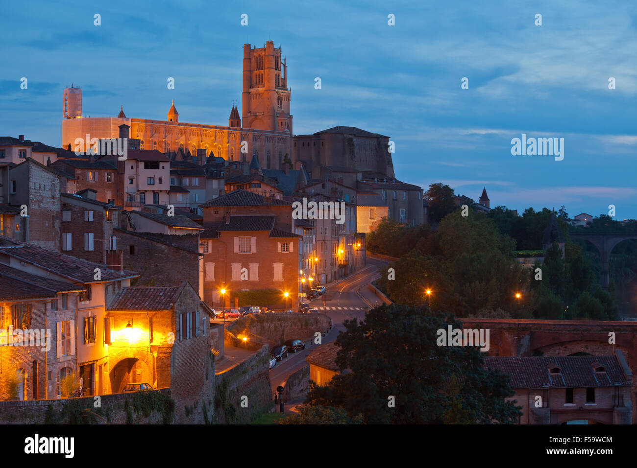 Albi cathedral illuminated night hi-res stock photography and images ...