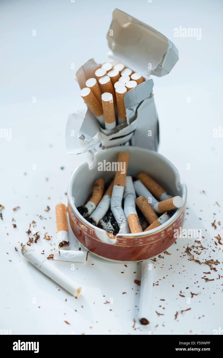 Cigarettes in the ashtray Stock Photo - Alamy