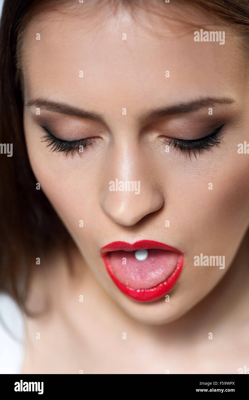 Young girl taking drugs Stock Photo - Alamy