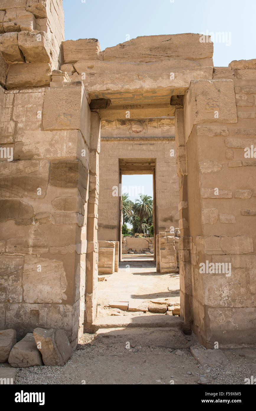 Gate at medinet habu hi-res stock photography and images - Alamy
