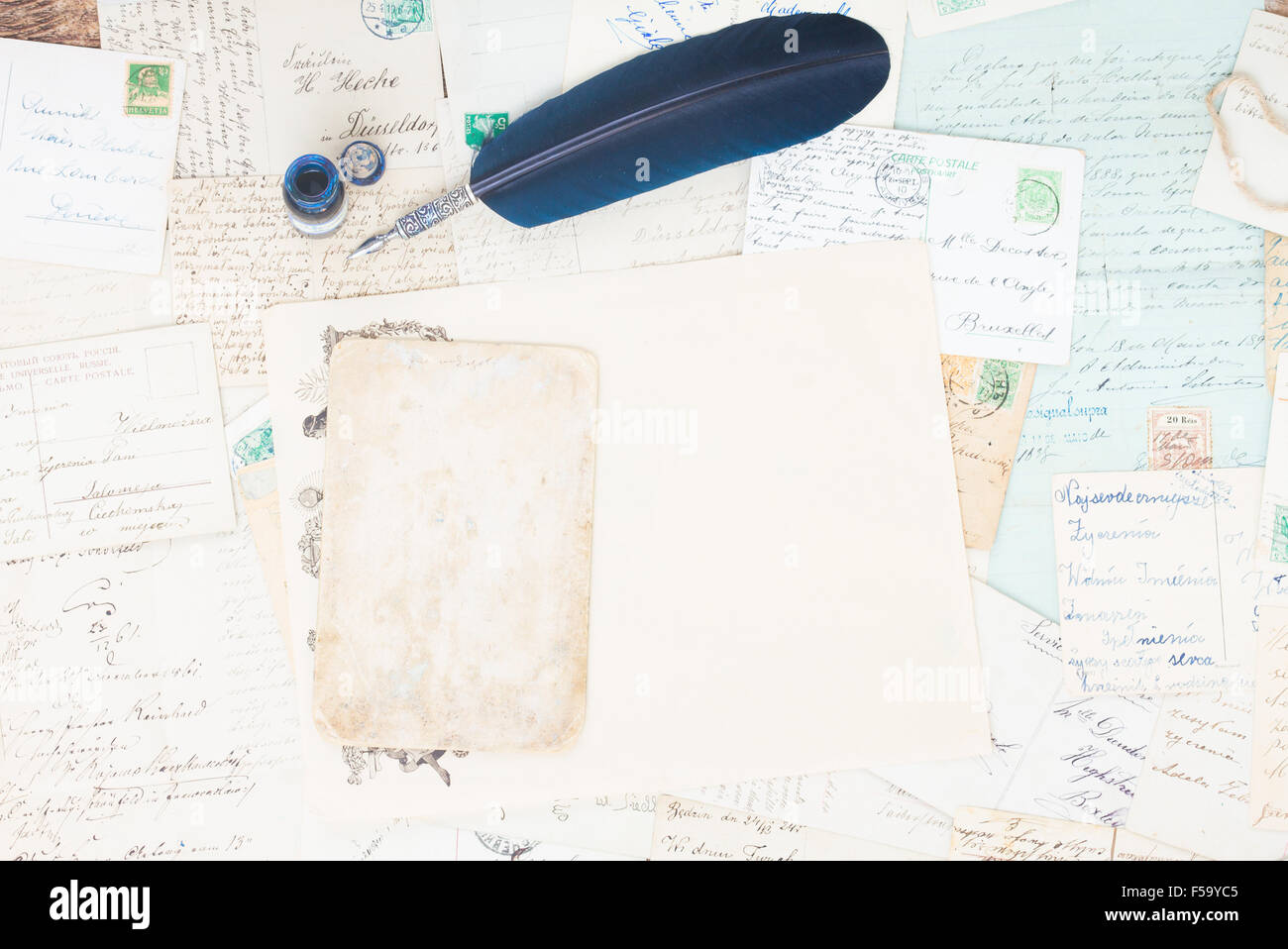 feather pen and letters Stock Photo - Alamy