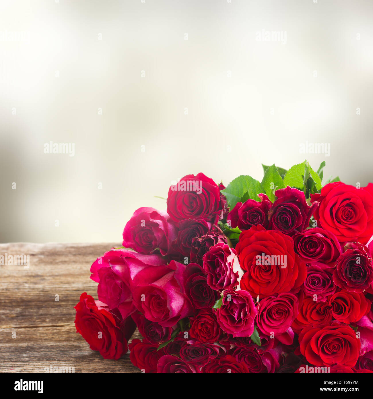 Border of red roses Stock Photo - Alamy