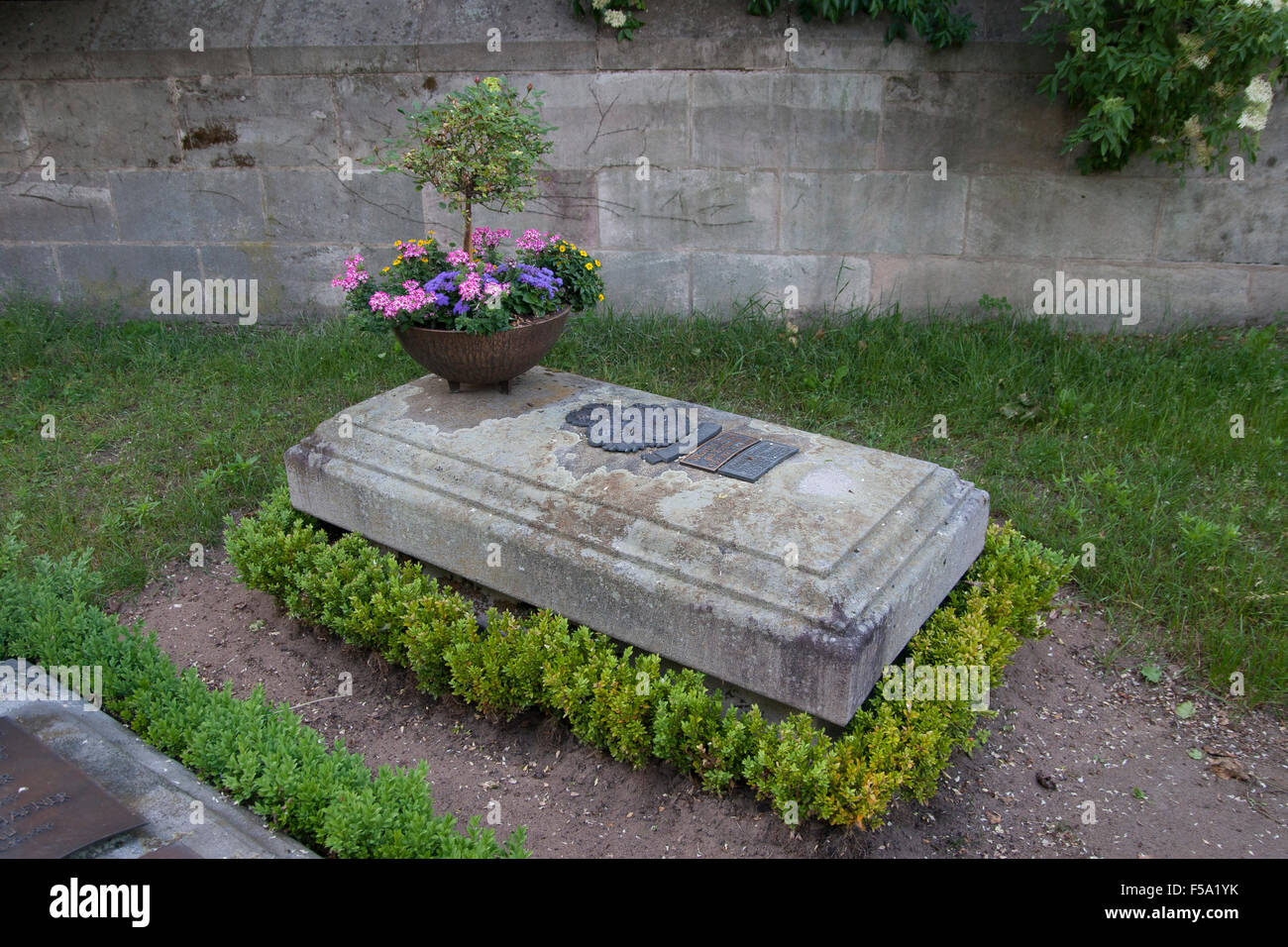 Grave Graveyard Nuremberg Germany Stock Photo - Alamy
