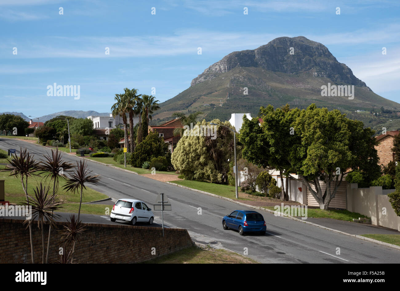 Helderberg Mountain overlooking Somerset West houses South Africa Stock ...