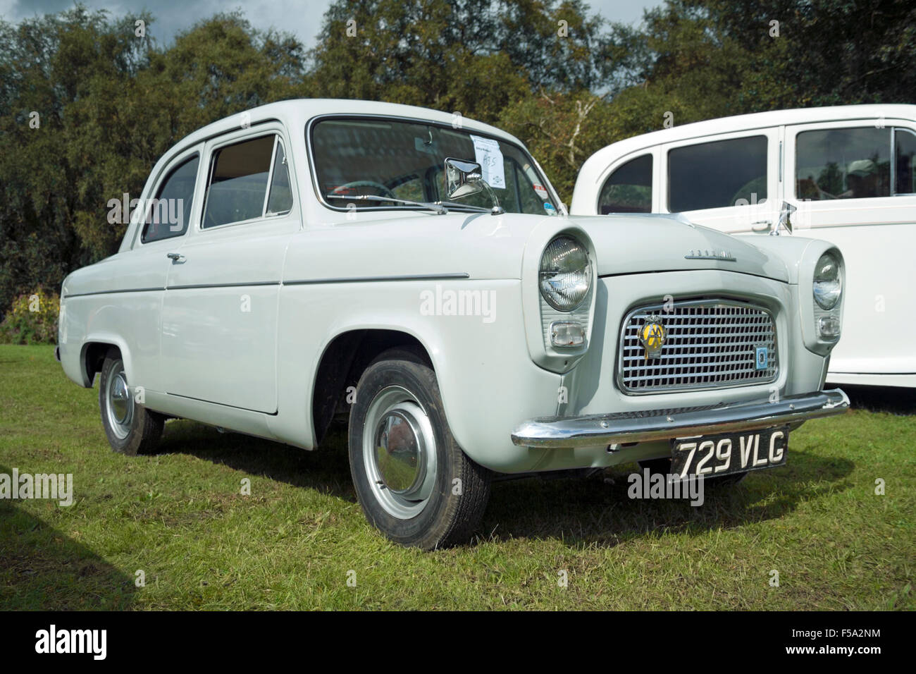 Ford popular hi-res stock photography and images - Alamy