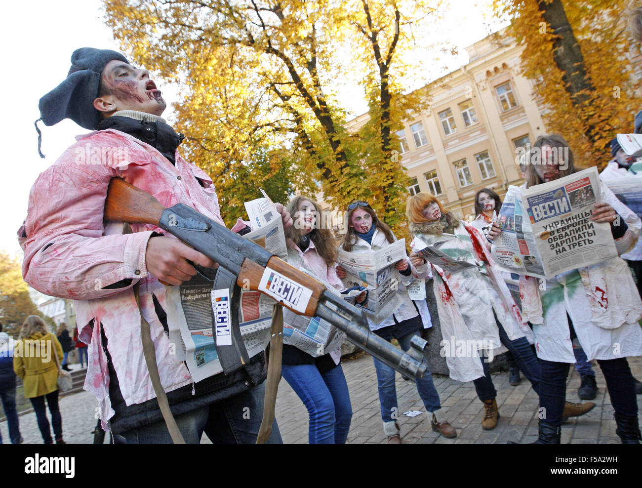 Kiev, Ukraine. 31st Oct, 2015. People take part at the ''Zombie walk ...