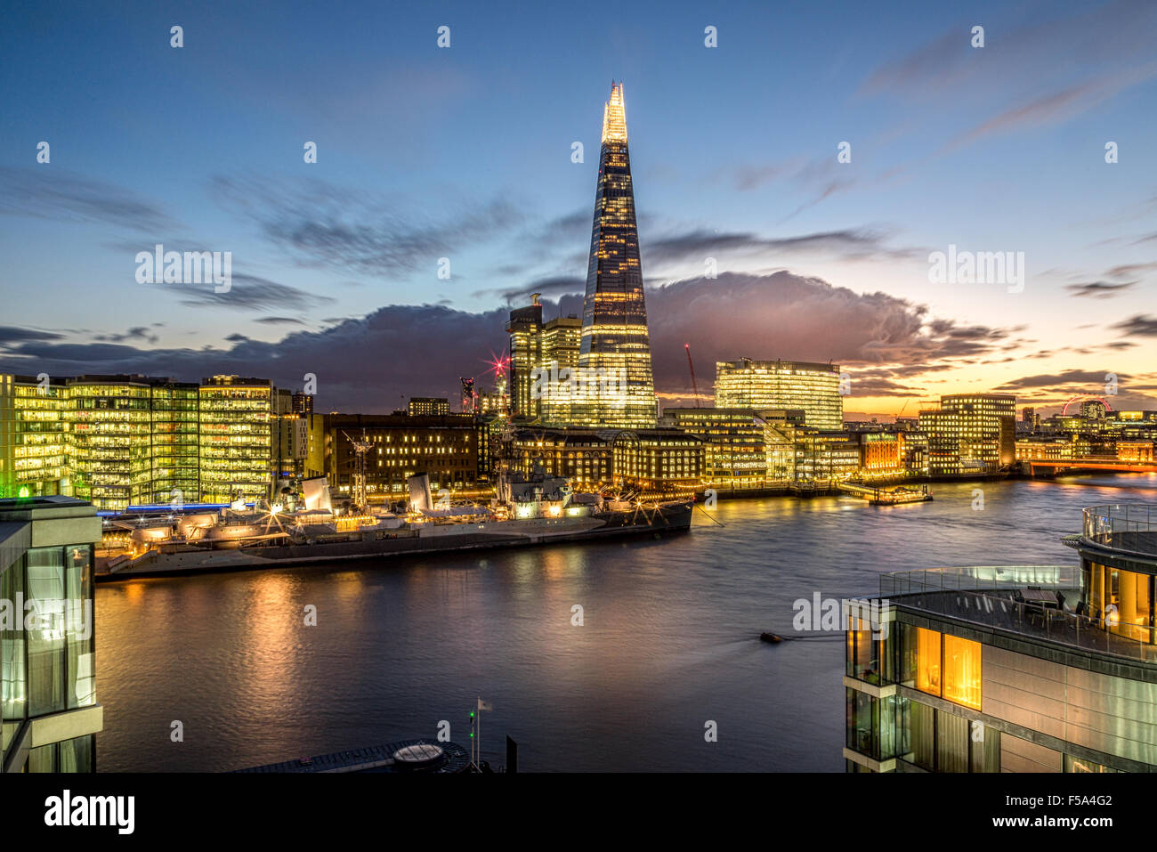 Cityscape iconic hi-res stock photography and images - Alamy