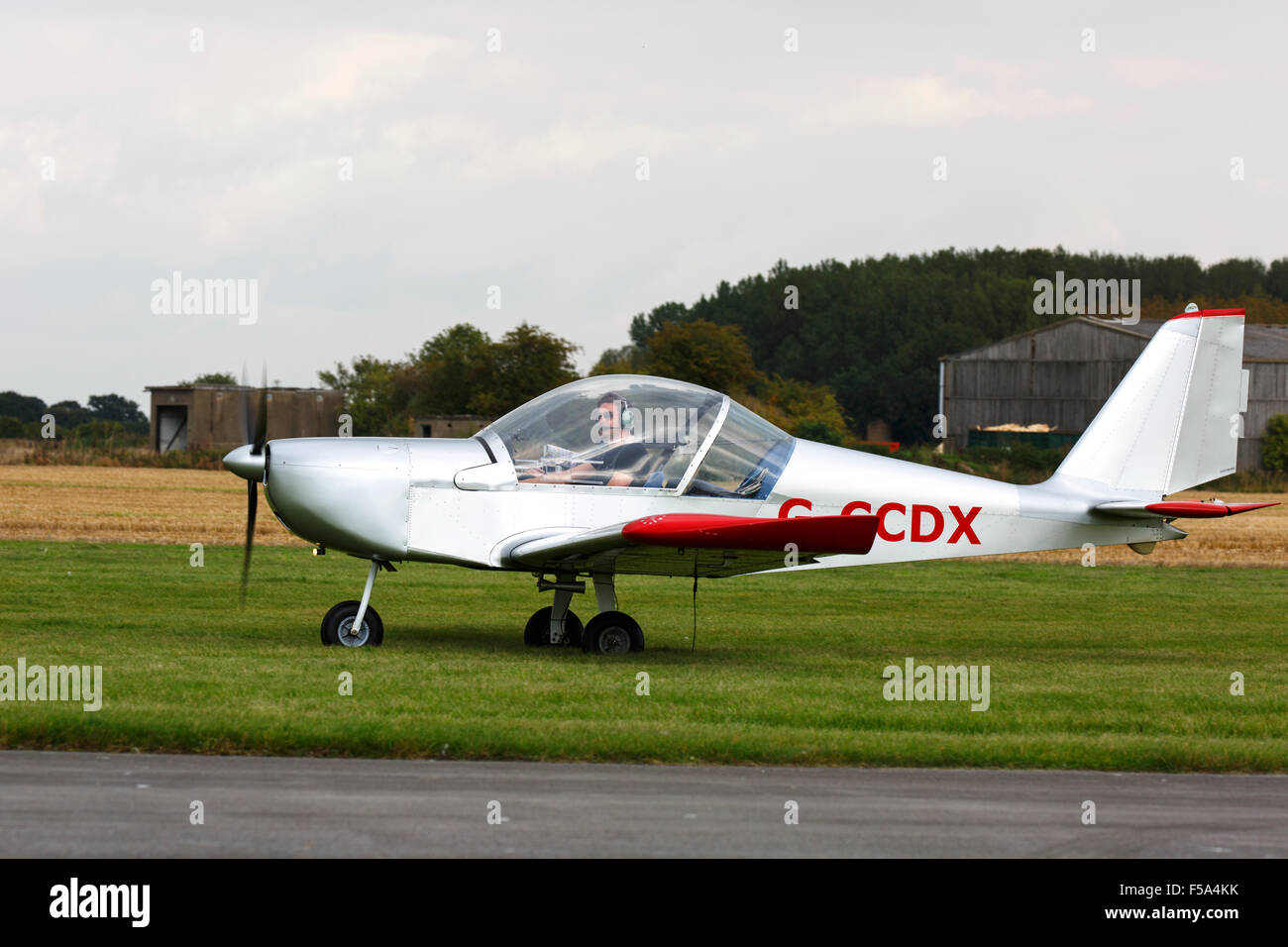 Aerotechnik EV-97 Eurostar G-CCDX taxiing along runway at Breighton ...