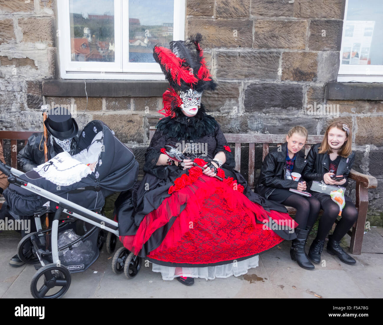 Whitby Goth festival. Whitby, North Yorkshire, England, UK Stock Photo ...