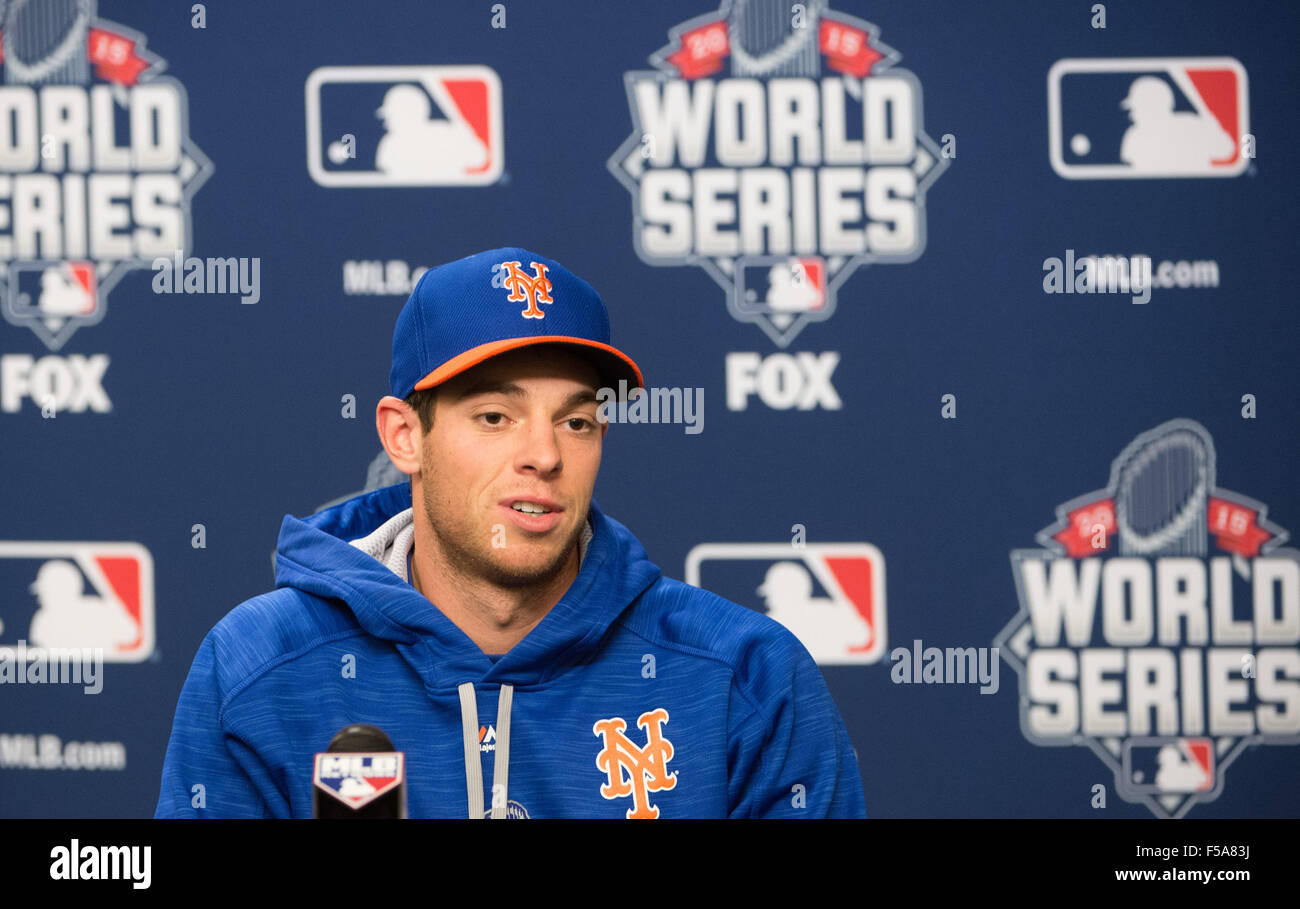New York, NY, USA. 30th Oct, 2015. New York Mets starting pitcher ...