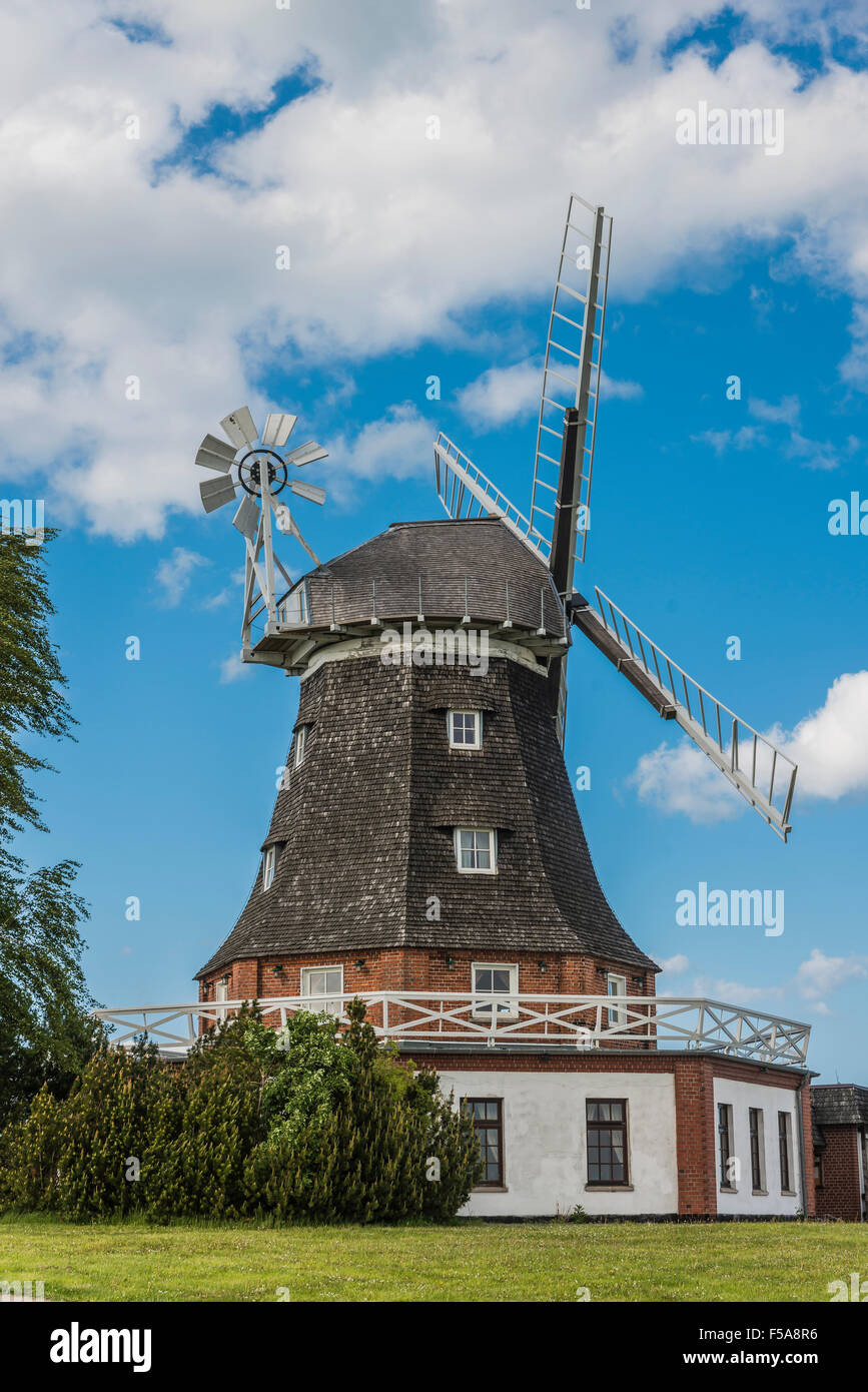 Old windmill, Galerieholländerwindmühle, Klütz, Mecklenburg-Western ...