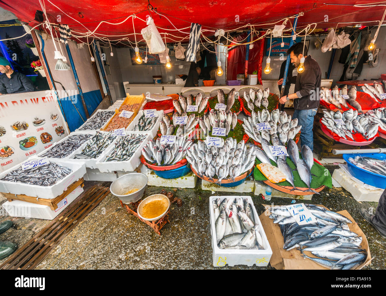 Fish Market, Istanbul, Turkey Stock Photo - Alamy