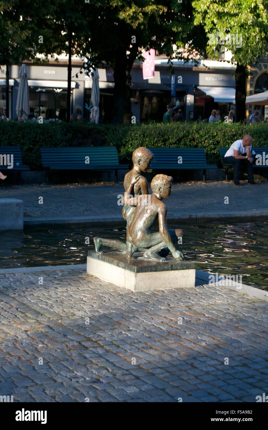 Diver swimmer children statue monument Oslo park Stock Photo - Alamy