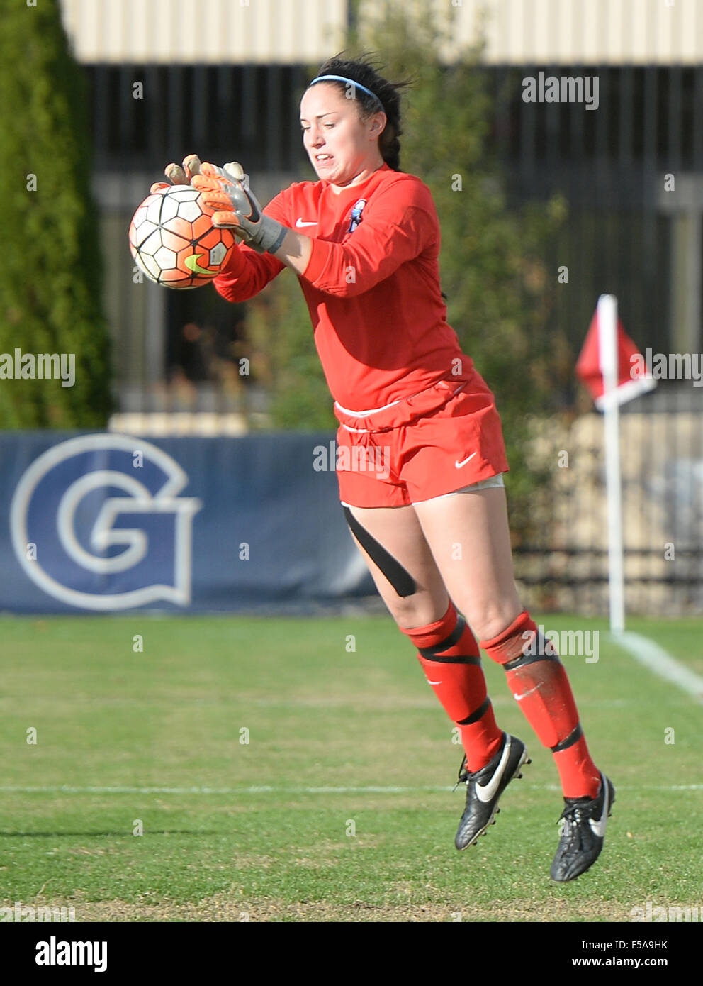 Washington, DC, USA. 30th Oct, 2015. 20151030 - Creighton goalkeeper ...