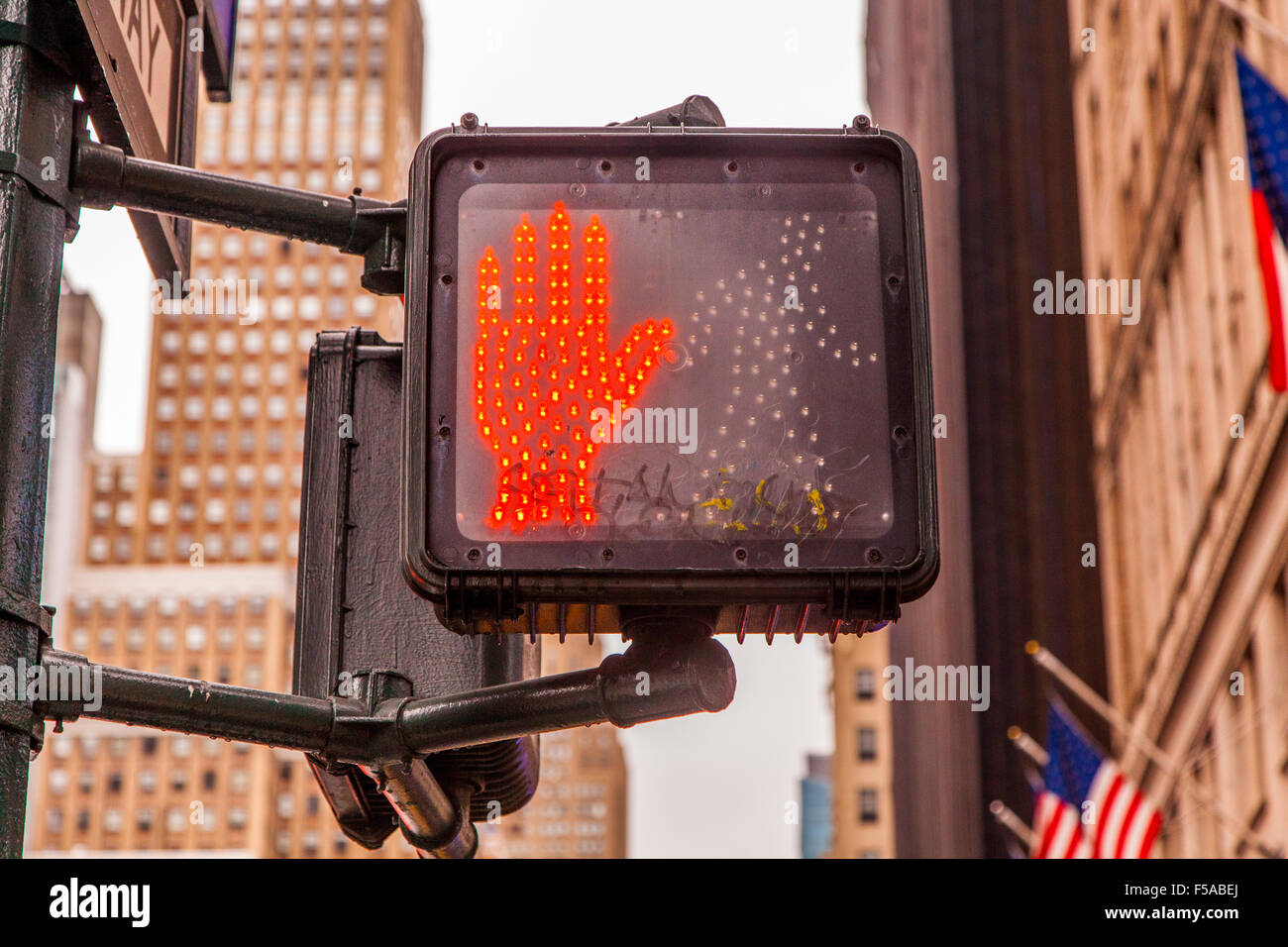 New york sign walk hi-res stock photography and images - Alamy