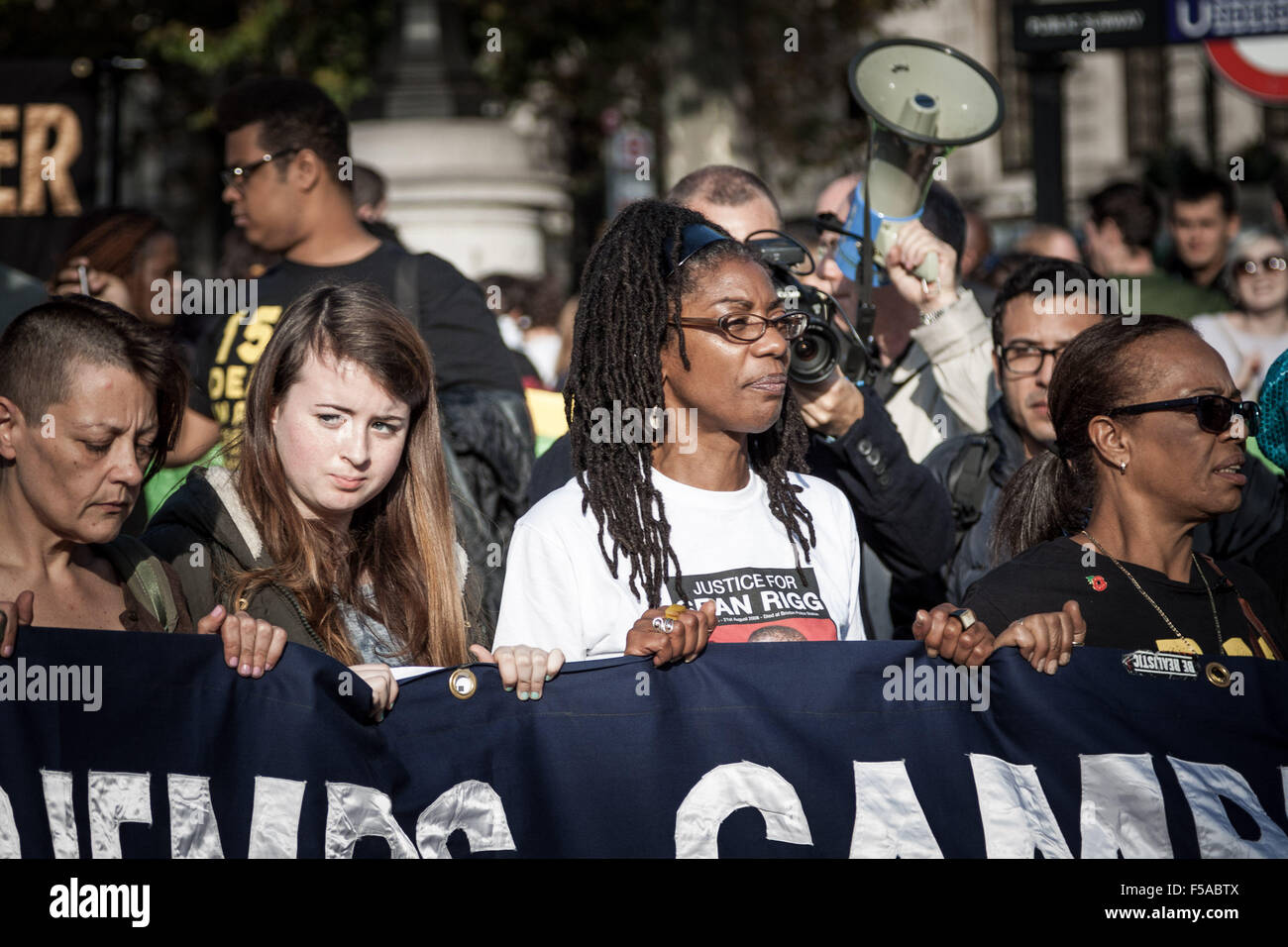 London, UK. 31st Oct, 2015. Annual remembrance procession protest march ...