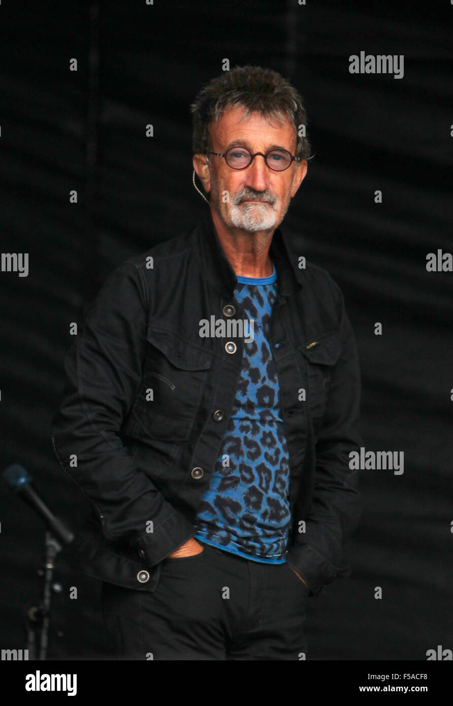 Eddie Jordan drums with his band Eddie and the Robbers Featuring: Eddie ...