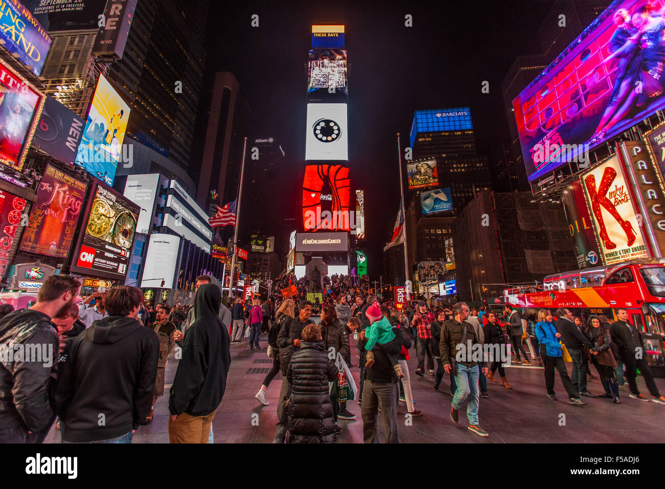 Times Square at night, Midtown Manhattan , New York City, United States ...