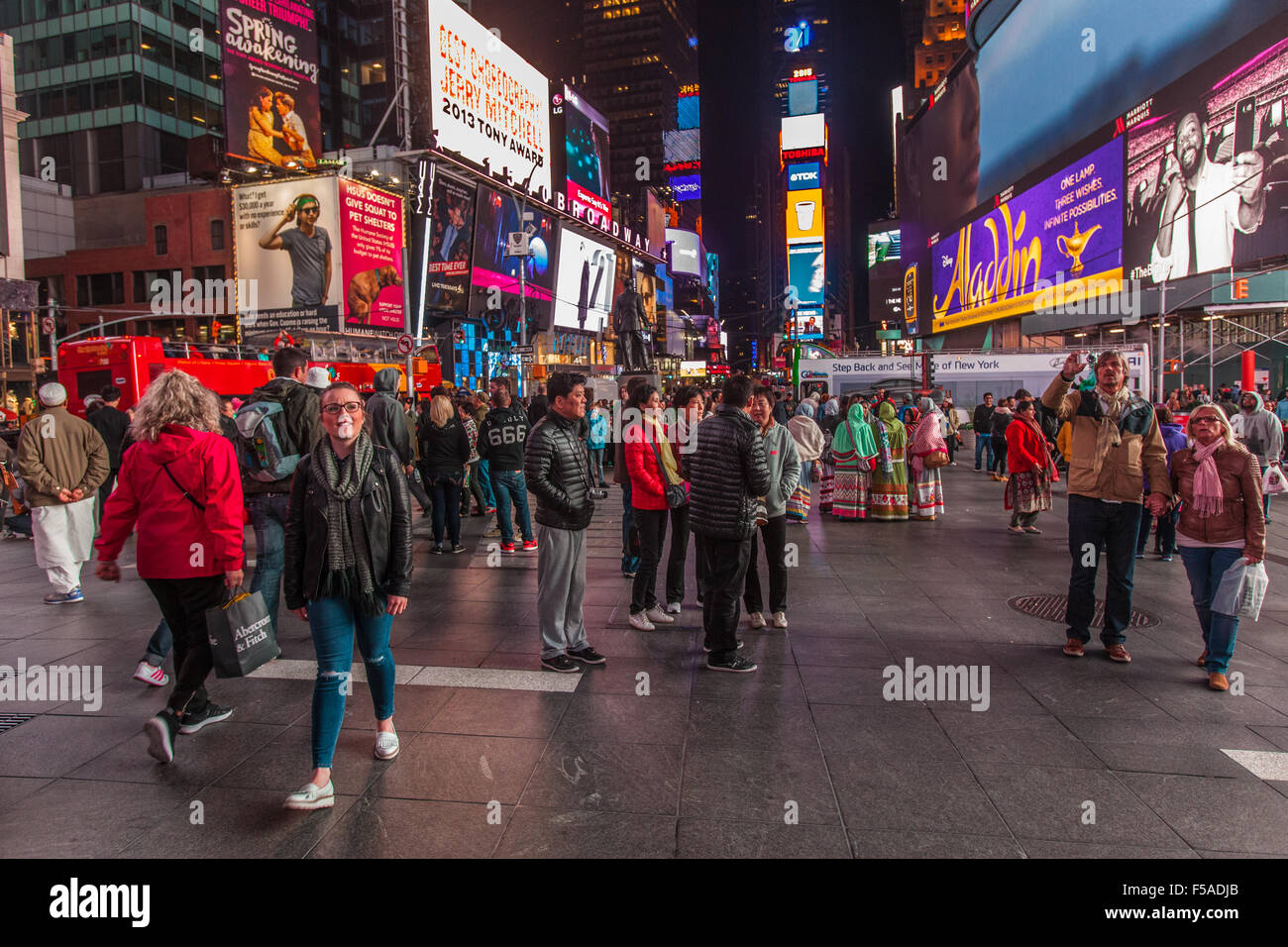 Times square night hi-res stock photography and images - Alamy