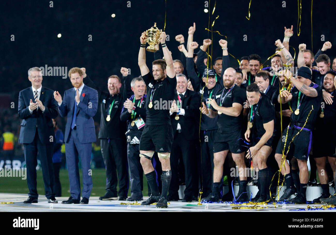 New zealand rugby world cup trophy hi-res stock photography and images ...