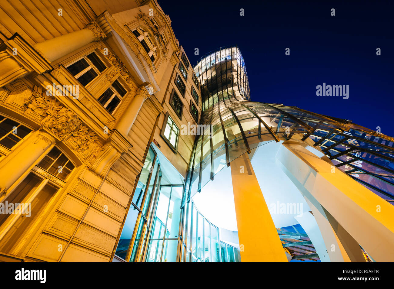 The Dancing House at night, in Prague, Czech Republic Stock Photo - Alamy